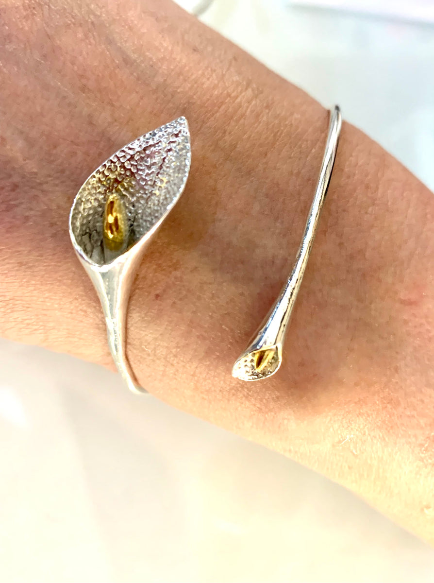 Arum Lily Bangle – J.B. Gaynan & Son Ltd